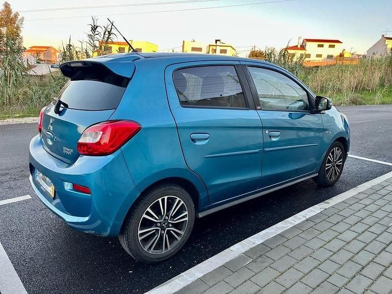 Usado 2019 Mitsubishi Space Star Edition 80 HP Sedan – Lisboa (Privado ...