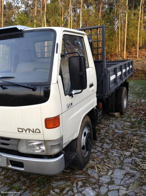 Toyota Dyna: 107 usados de 11 websites para venda - AutoUncle