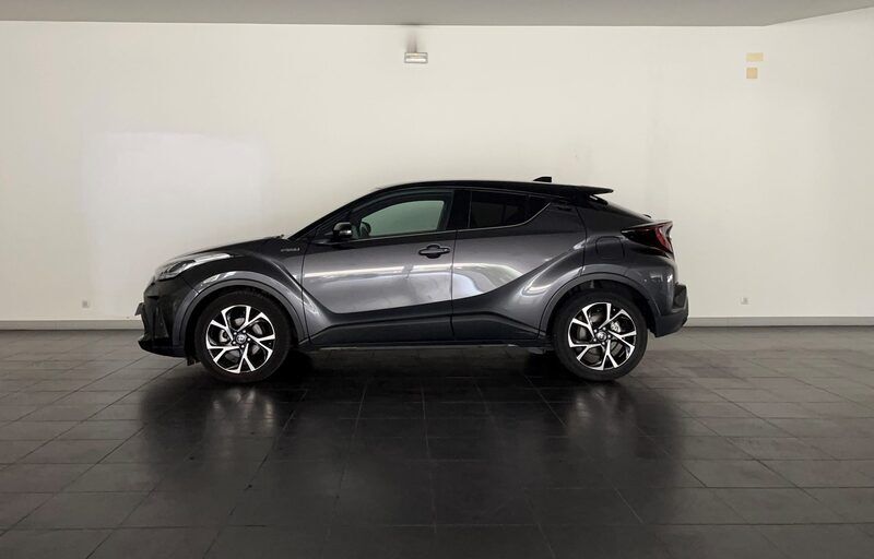Vendido Toyota C-HR C-HR1.8 Hybrid SQ. - Carros usados para venda