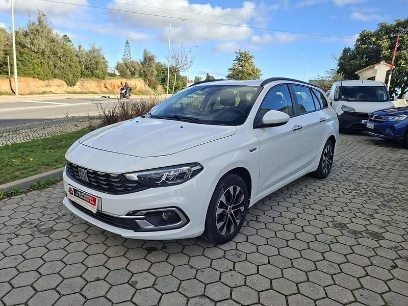 Usado 2022 Fiat Tipo Lounge 95 HP – 8500 Faro (Stand) – € 15.990 (Preço ...