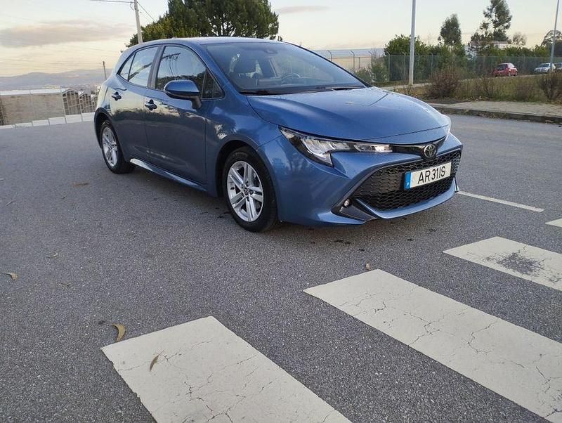 Usado 2020 Toyota Corolla 116 HP Sedan – Braga (Privado) – € 16.990 ...