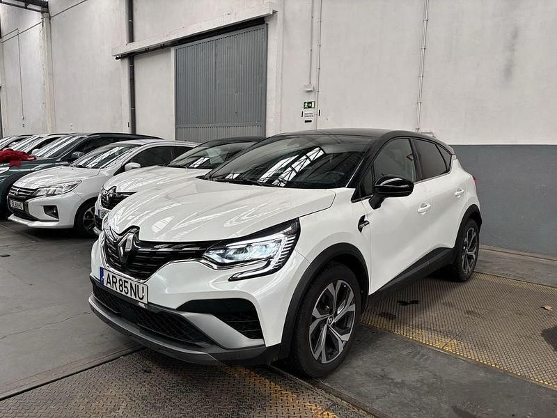 Usado 2022 Renault Captur RS Line 90 HP SUV – Porto (Stand) – € 19.990 ...