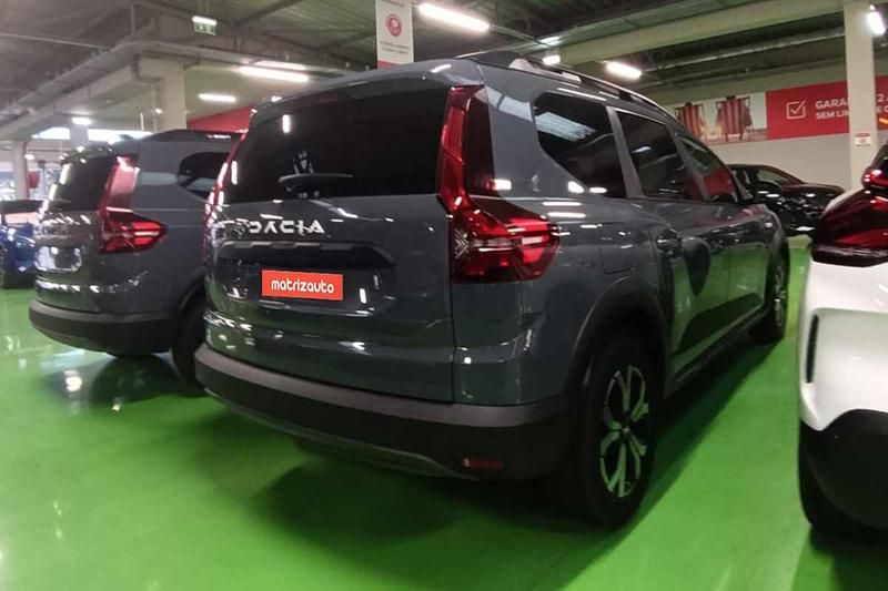 Usado 2024 Dacia Jogger 101 HP Monovolume – 2725 Mem Martins (Stand ...