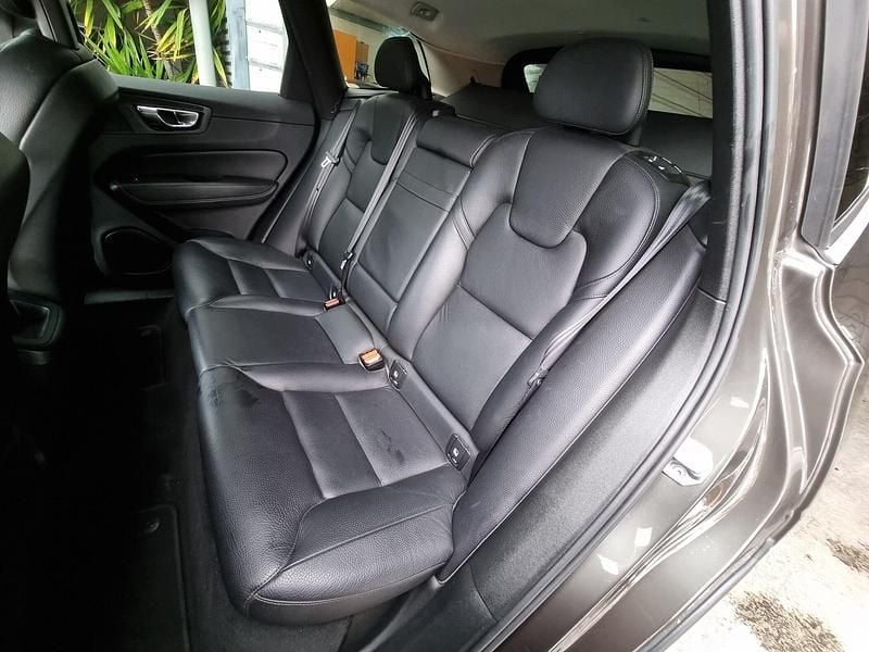 Usado 2018 Volvo XC60 Inscription 190 HP SUV – 4835 Braga (Stand) – € ...