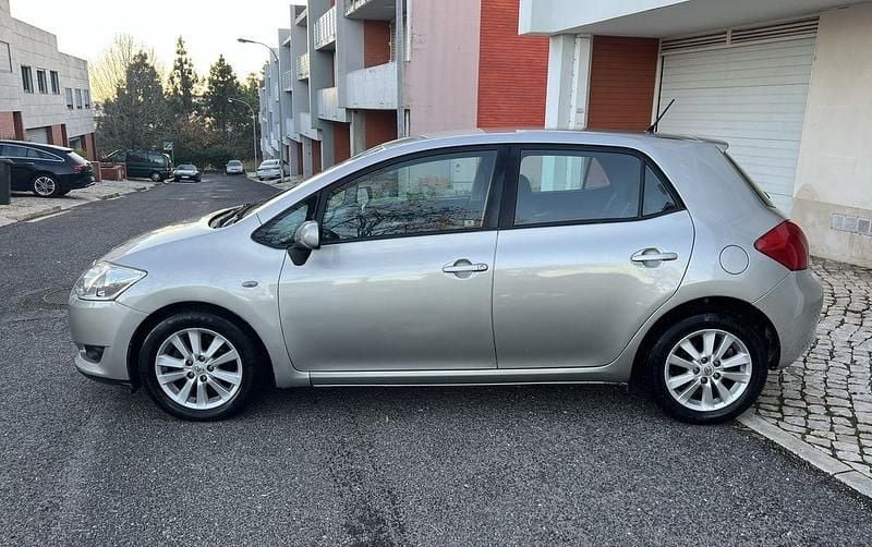 Usado 2009 Toyota Auris 99 HP Sedan – Lisboa (Privado) – € 5.350 (Bom ...