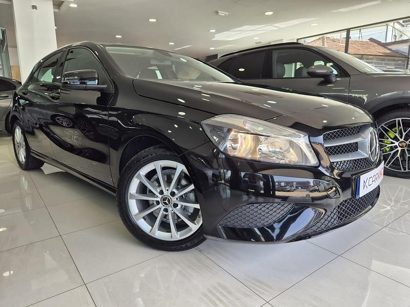 VENDIDO Usado 2014 Mercedes A180 Style 109 HP – 4610 Porto (Stand) – € ...