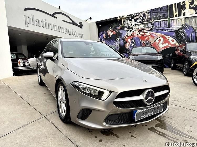 Usado 2019 Mercedes A200 Progressive 163 HP Citadino – (Privado) – € 24 ...