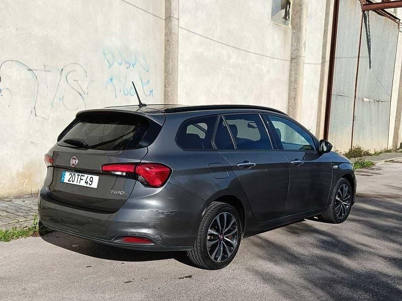 Usado 2017 Fiat Tipo Lounge 120 HP Carrinha – Lisboa (Privado) – € 6. ...