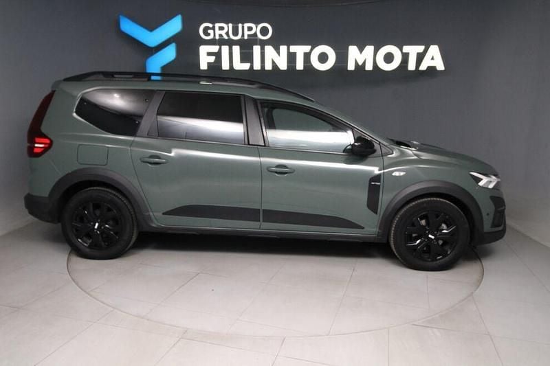 Usado 2023 Dacia Jogger Extreme 101 HP Monovolume – 4460 Porto (Stand ...