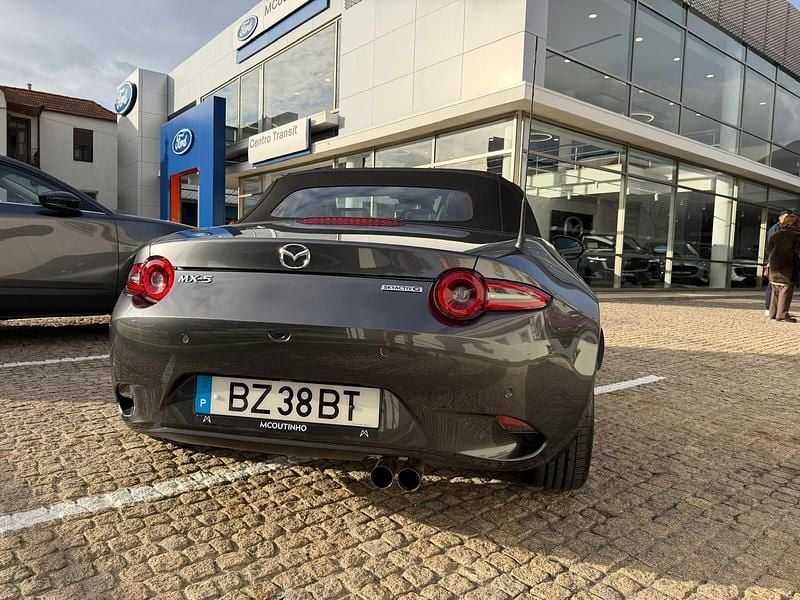 Novo 2025 Mazda MX5 Exclusive-Line 132 HP Cabrios – 4439 Porto (Stand ...