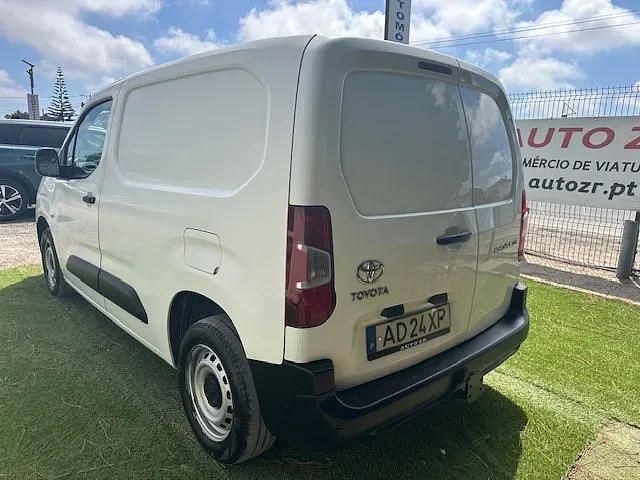 Usado 2020 Toyota Proace City City 100 HP Van – 2525 Leiria (Stand) – € ...