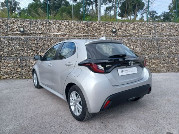 Usados 2022 Toyota Yaris 1 Benzin | 72 cars.hp (€ 18.500) | 2670 ...