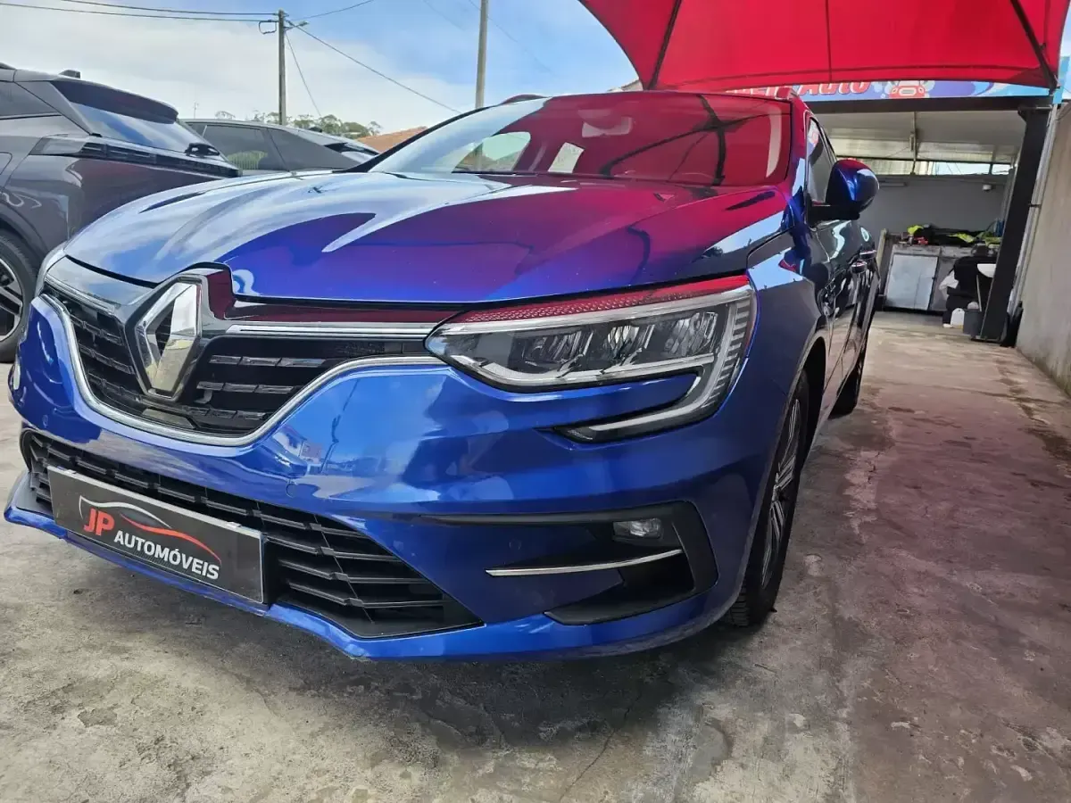 Usado Renault Mégane IV Equilibre 160 HP (2023) em Maia - € 17.499 ...