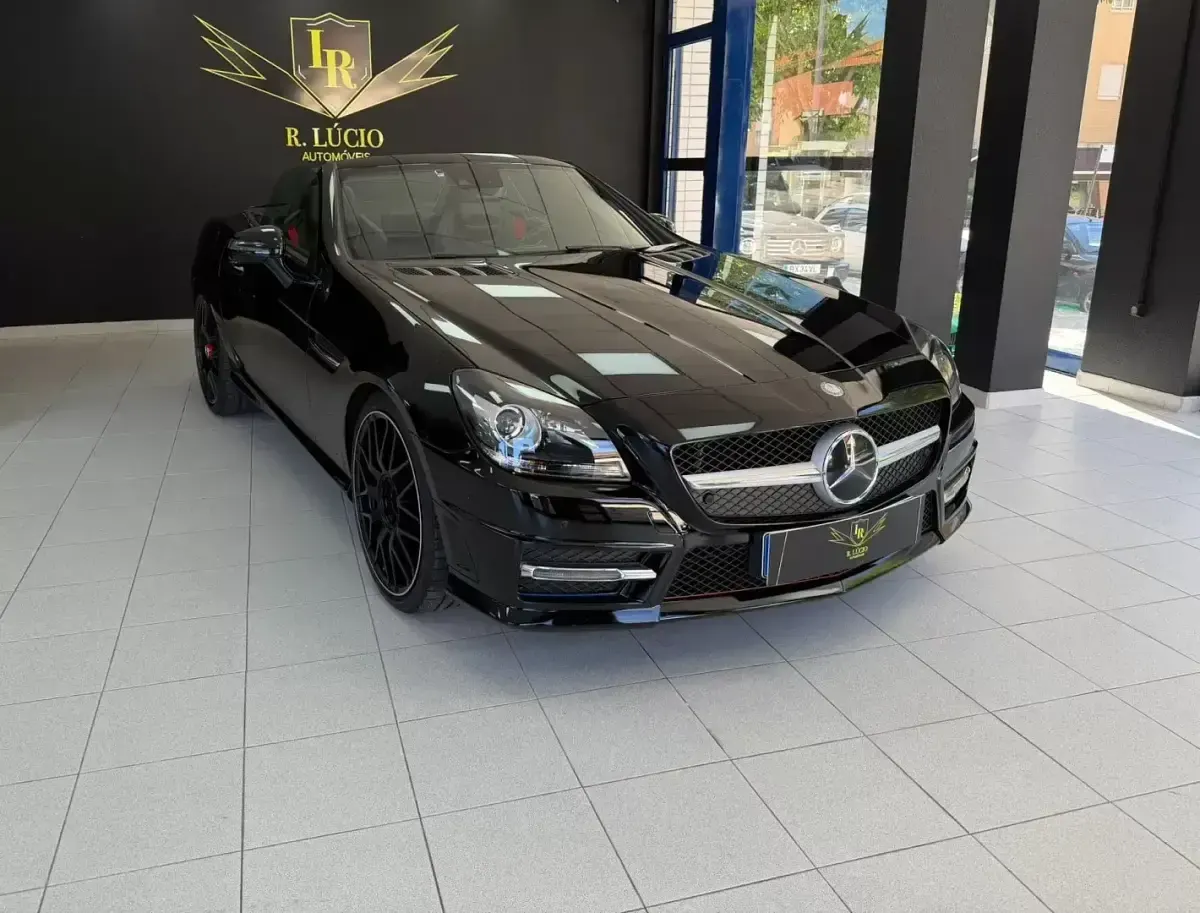 Usado Mercedes SLK250 204 HP (2016) em Vila do Conde - € 34.000 | AutoUncle