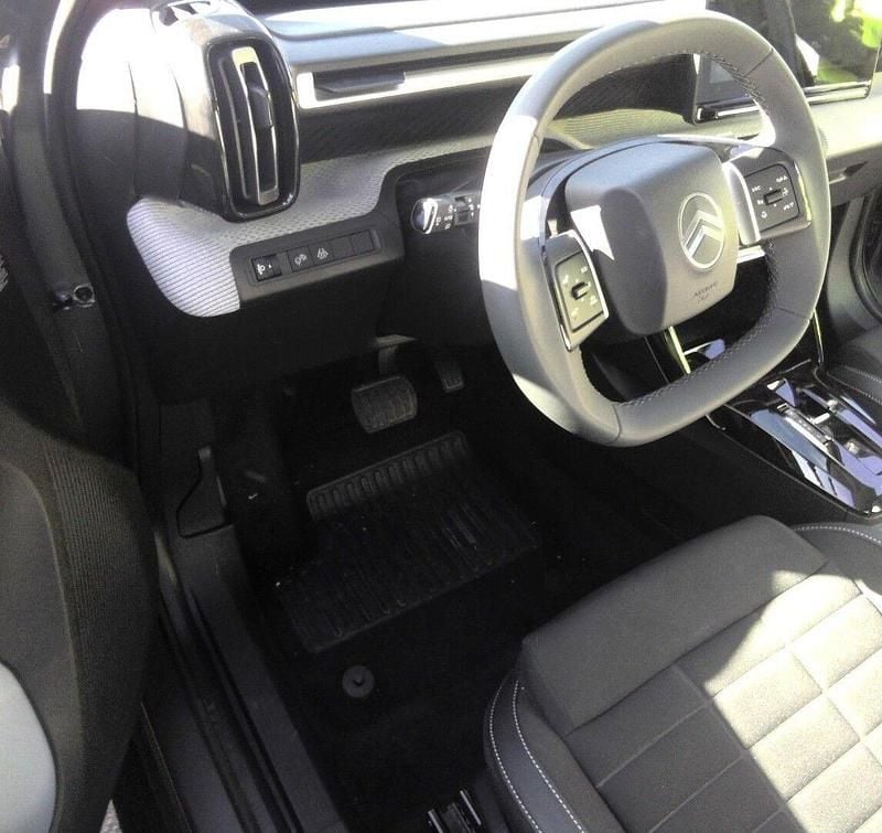 Usado 2025 Citroën e-C3 113 HP SUV – 4785 Porto (Stand) – € 20.999 (Bom ...