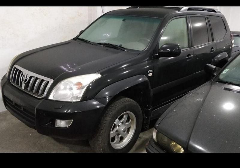 Usado 2006 Toyota Land Cruiser 166 HP Sedan – Porto (Stand) – € 12.000 ...