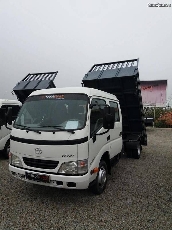 Toyota Dyna: 127 usados de 11 websites para venda - AutoUncle