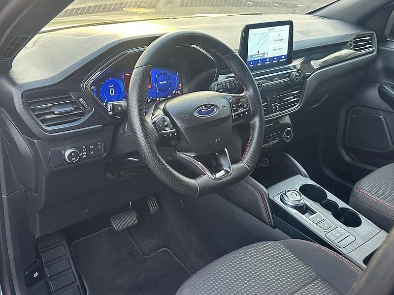 Usado 2022 Ford Kuga ST-Line 120 HP SUV – 4815 Braga (Stand) – € 23.990 ...