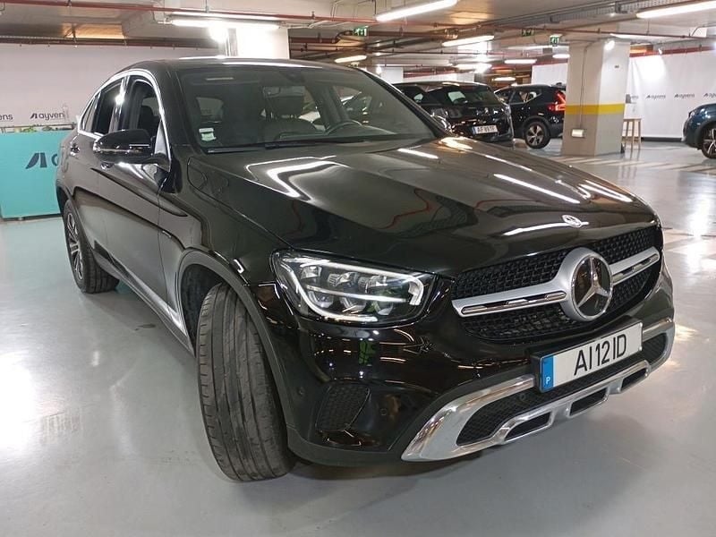 Usado 2021 Mercedes GLC300 320 HP Coupé – 1990 Lisboa (Stand) – € 49. ...