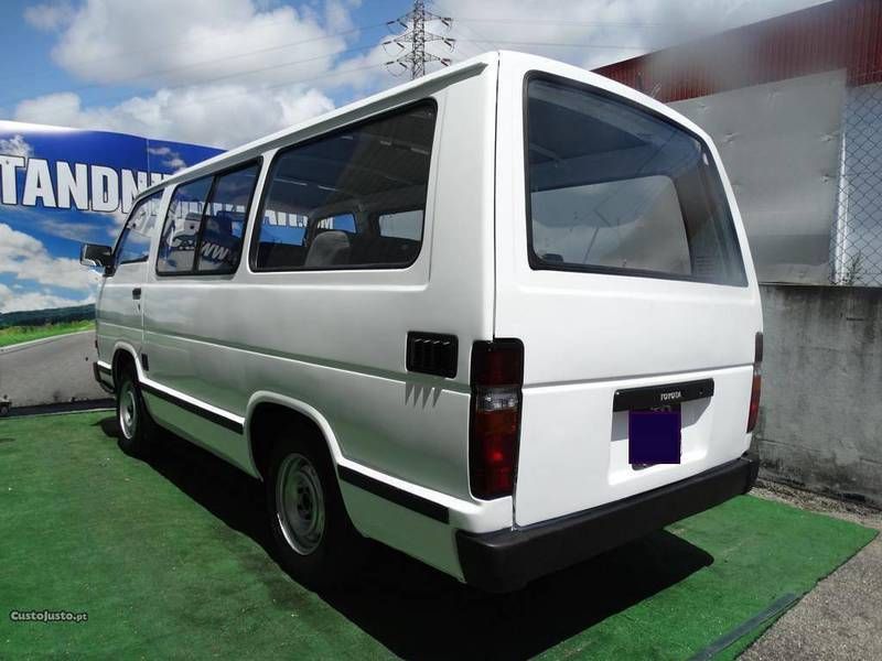 Toyota HiAce: 80 usados de 11 websites para venda - AutoUncle
