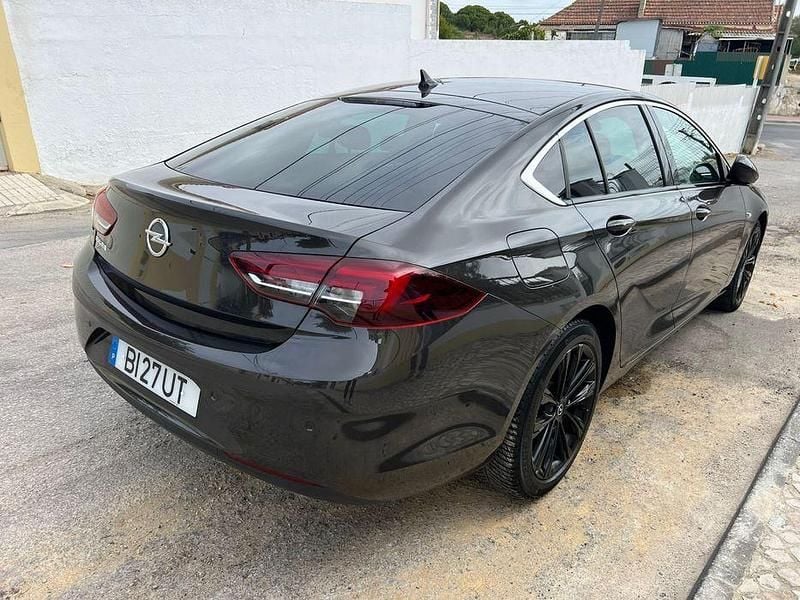 Usado 2020 Opel Insignia Innovation 122 HP – Setúbal (Stand) – € 13.800 ...