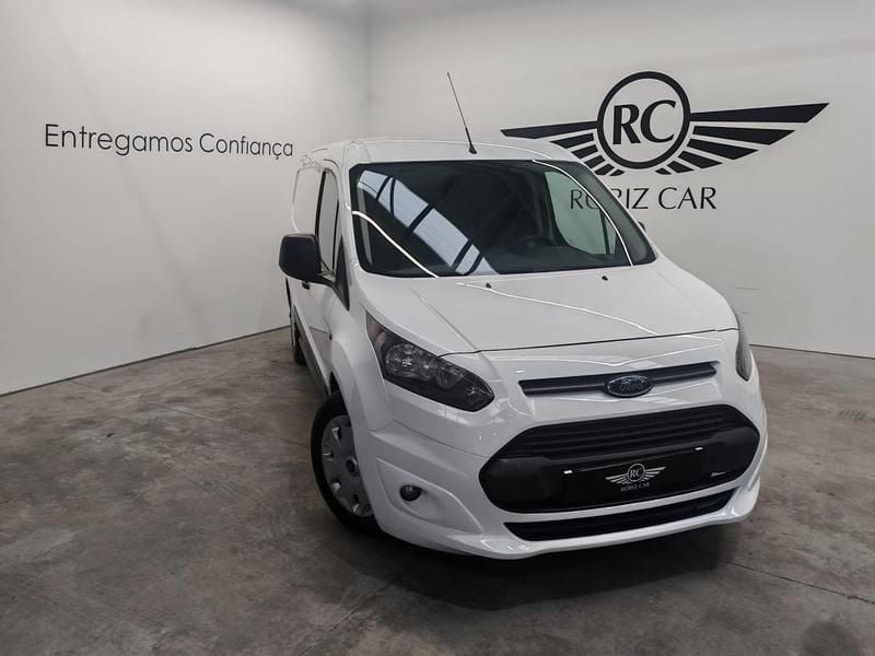 Usado 2017 Ford Transit Connect 120 HP Monovolume – 4730 Ribeira (Stand ...