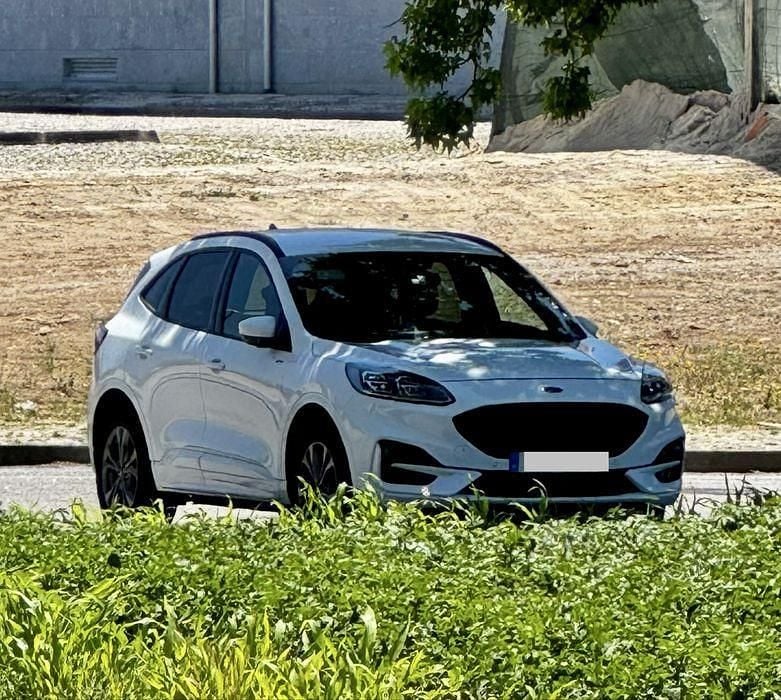 Usado 2022 Ford Kuga ST-Line X 225 HP SUV – (Privado) – € 25.000 (Bom ...