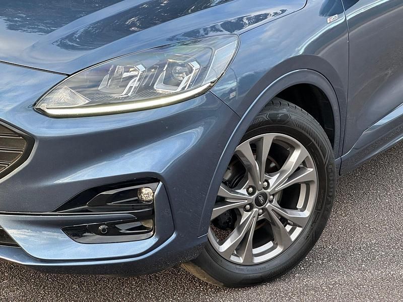 Usado 2022 Ford Kuga ST-Line 120 HP SUV – 4815 Braga (Stand) – € 23.990 ...