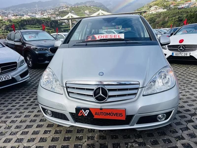 Usado 2010 Mercedes A180 Avantgarde 109 HP – 9000 Funchal (Stand) – € 9 ...