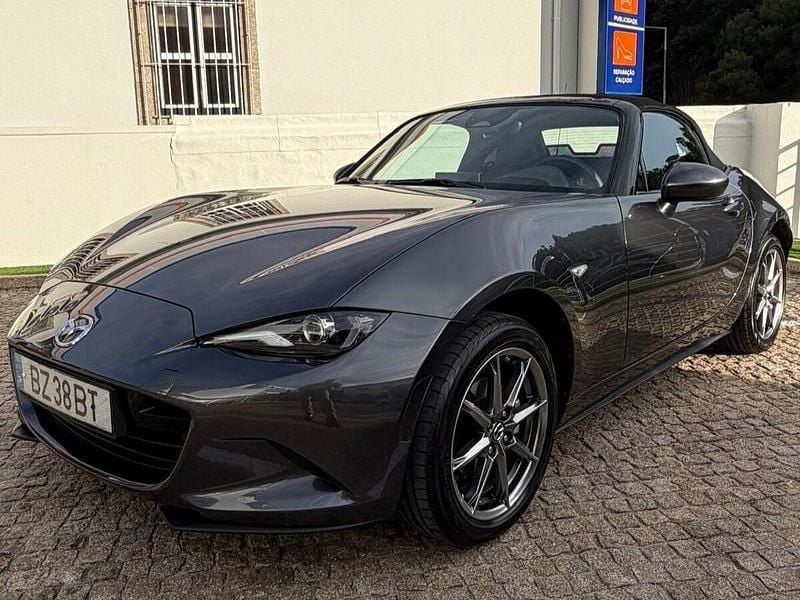 Novo 2025 Mazda MX5 Exclusive-Line 132 HP Cabrios – 4439 Porto (Stand ...
