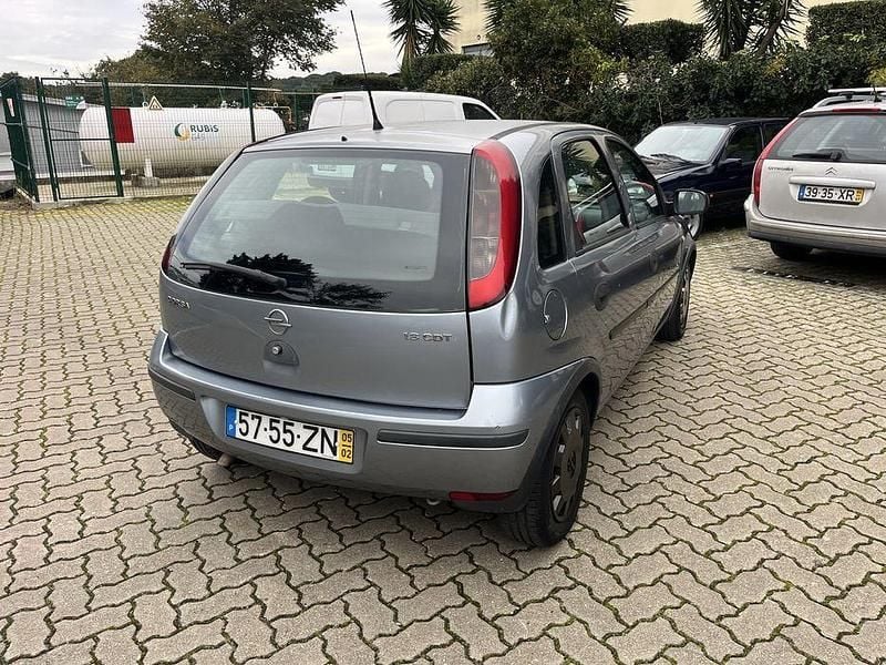 Usado 2005 Opel Corsa 75 HP Sedan – Lisboa (Stand) – € 2.600 (Preço ...