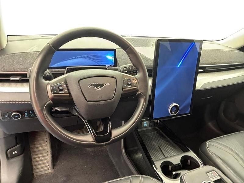 Usado 2023 Ford Mustang Mach-E Standard Range 269 HP SUV – 4815 Braga ...
