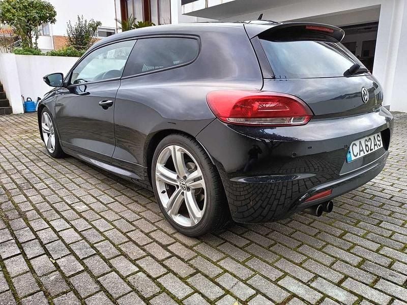 Usado 2011 VW Scirocco R-line 211 HP Coupé – (Privado) – € 7.000 ...