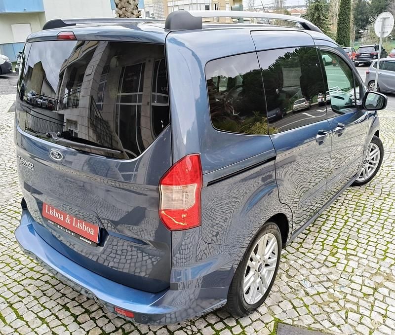 Usado 2019 Ford Tourneo Courier Titanium 100 HP Monovolume – 2700 ...