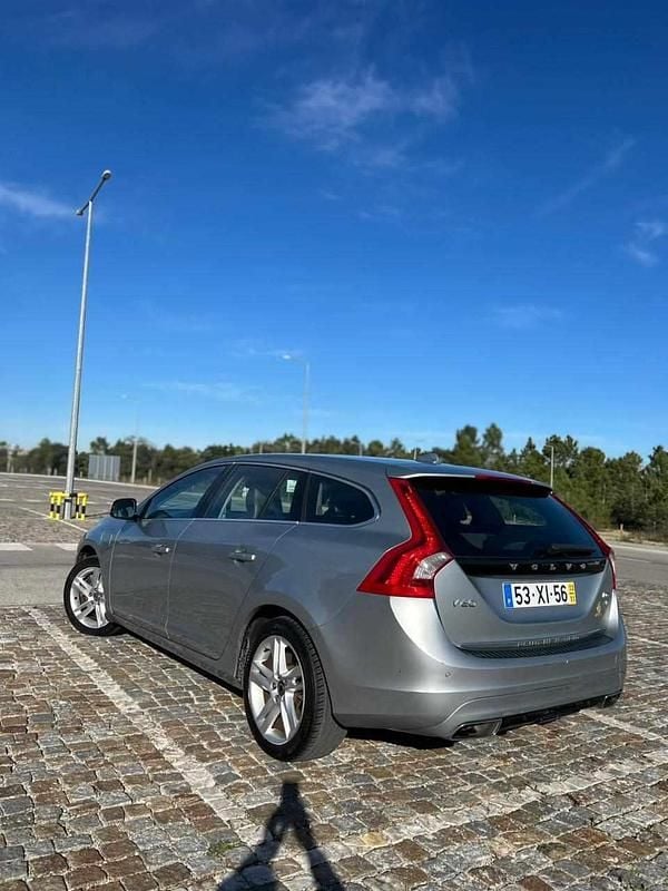 Usado 2013 Volvo V60 298 HP Carrinha – 2865 Pinhal General (Stand) – € ...