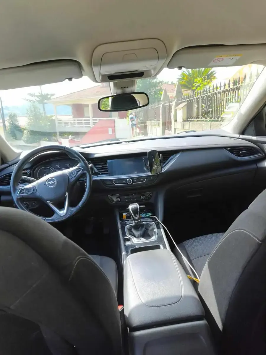 Usado Opel Insignia 110 HP (2019) em Brito - € 9.000 | AutoUncle