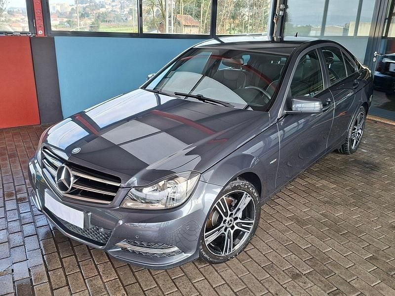 Usado 2013 Mercedes C180 Avantgarde 156 HP Sedan – 4560 Porto (Stand ...