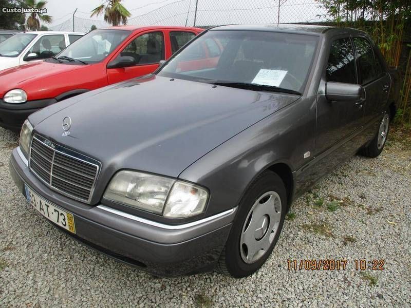 Sold Mercedes C250 Turbo Diesel - . - Carros usados para venda