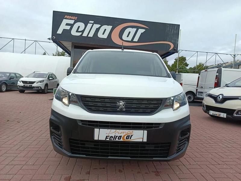 Usado 2021 Peugeot Partner 102 HP Monovolume – 4520 Santa Maria da ...