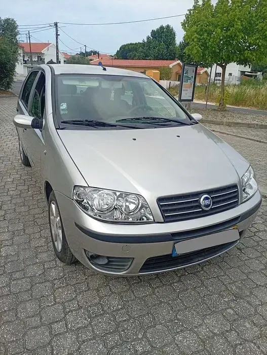 Usado Fiat Punto (2005) em Azambuja - € 2.200 | AutoUncle