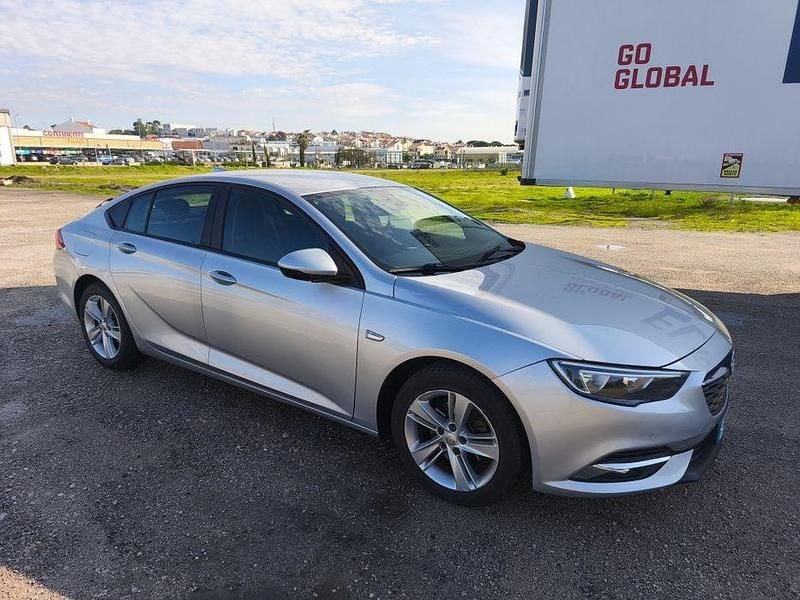 Usado 2018 Opel Insignia Business 130 HP Sedan – Setúbal (Stand) – € 9. ...
