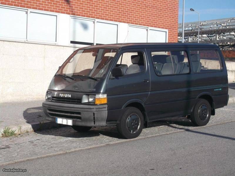 Toyota HiAce: 89 usados de 13 websites para venda - AutoUncle