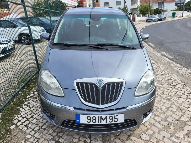 Usados 2009 Lancia Musa 1.3 Diesel | 90 cars.hp (€ 5.900) | 2815 ...