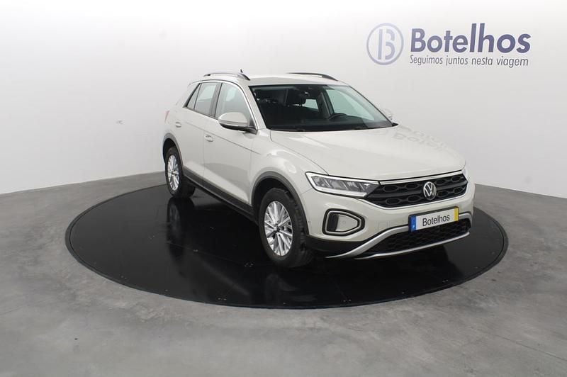 Usado 2023 VW T-Roc Life 110 HP SUV – 7540 Setúbal (Stand) – € 22.900 ...
