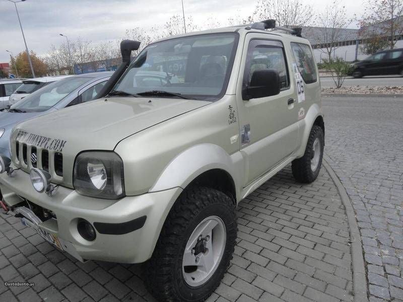 Suzuki Jimny: 16 usados de 13 websites para venda - AutoUncle