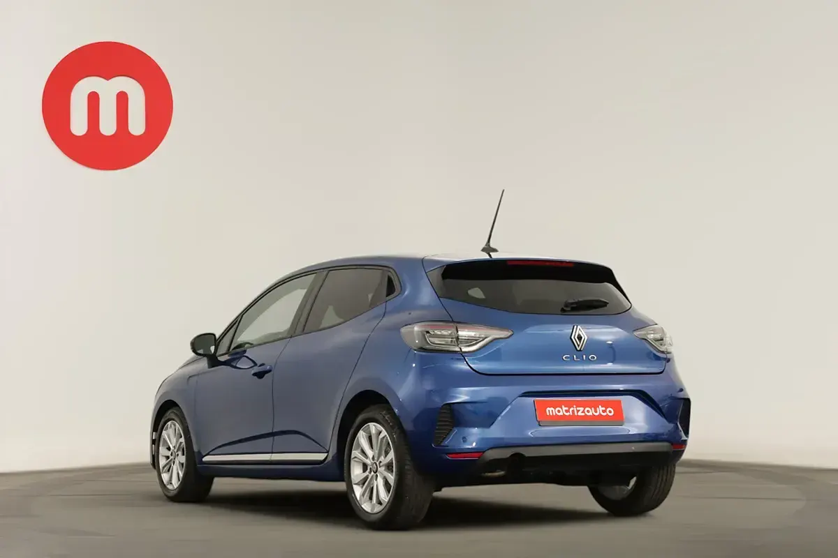 Usado Renault Clio V Evolution 101 HP (2025) em Frielas - € 18.999 ...