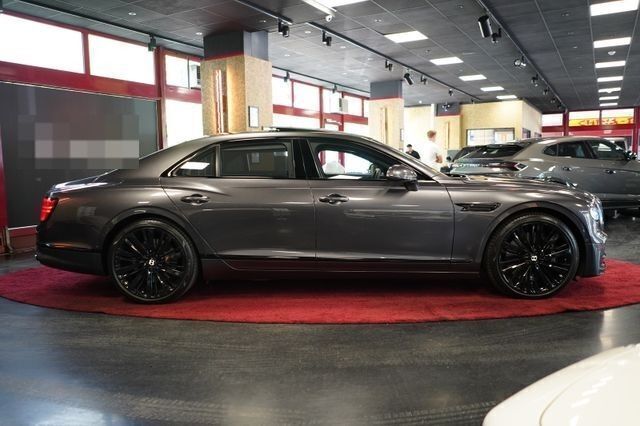 Usados 2022 Bentley Flying Spur 4 Benzin | 550 cars.hp (€ 289.000 ...