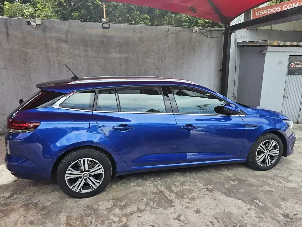 Usado Renault Mégane IV Equilibre 160 HP (2023) em Maia - € 17.499 ...