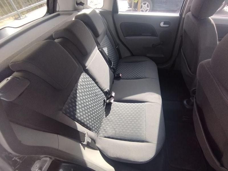 Usado 2003 Ford Fiesta Sedan – Lisboa (Privado) – € 3.250 (Preço justo ...