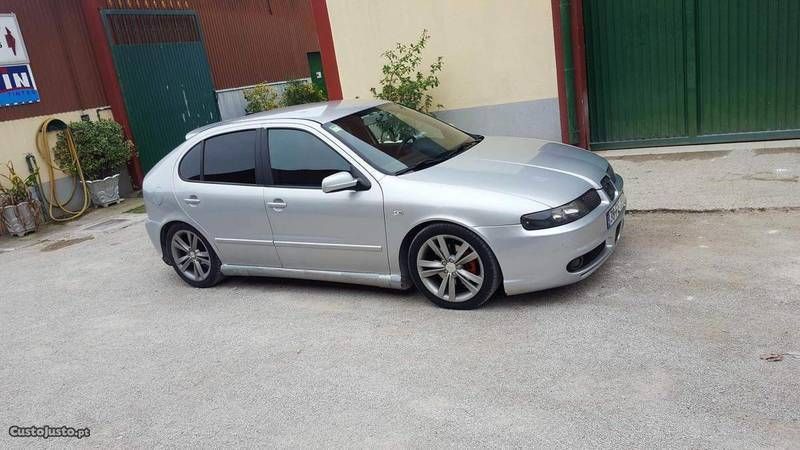 Vendido Seat Leon 1m topsport 150cv -. - Carros usados para venda